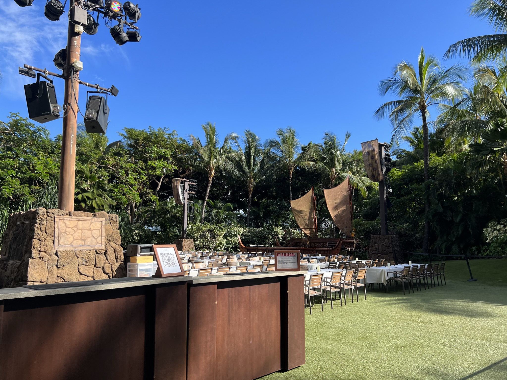 Aloha Nights: A Comprehensive Disney Aulani Luau Review